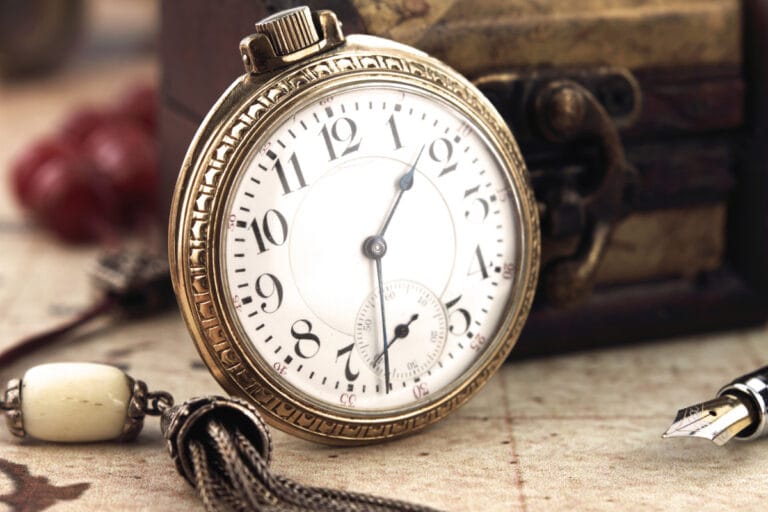 How to Identify & Value Old Antique Pocket Watches (Guide)