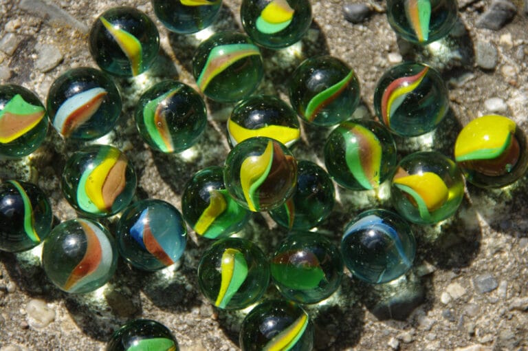 Antique Marbles Identification (Value Guide with Rare Finds)