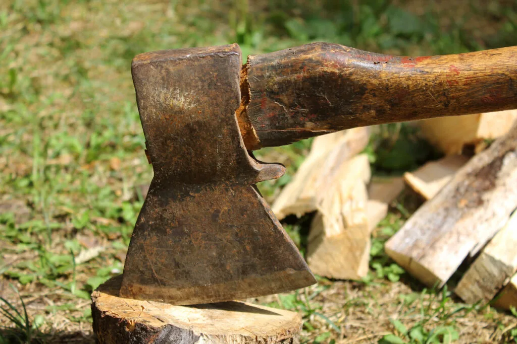 Antique Broad Axes Identification & Value Guide (With Types)