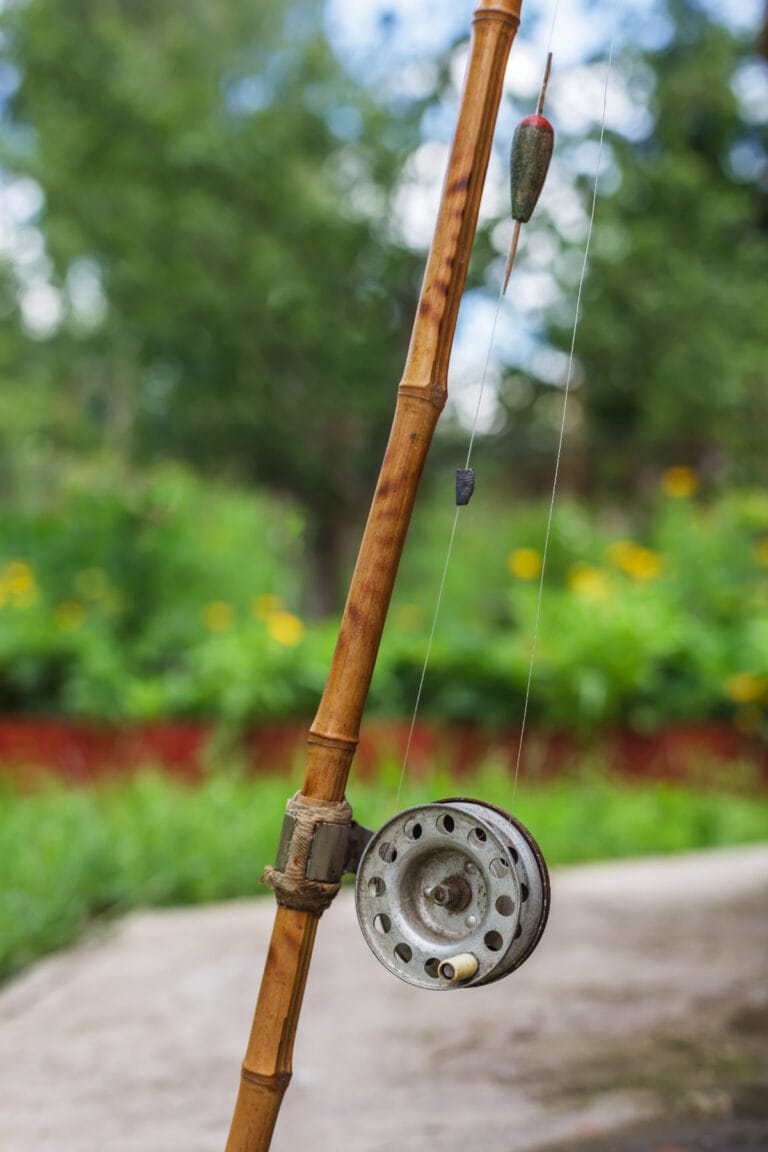 Antique Fishing Rods Identification & Value (Expert Guide)