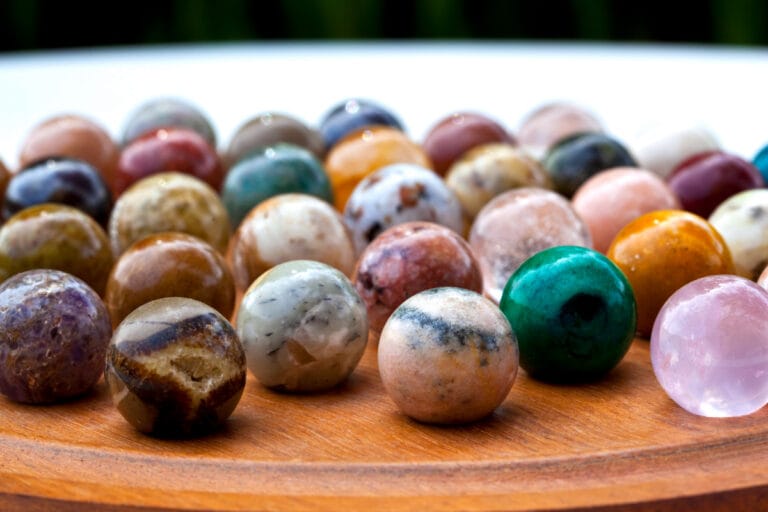 Antique Marbles Identification (Value Guide with Rare Finds)