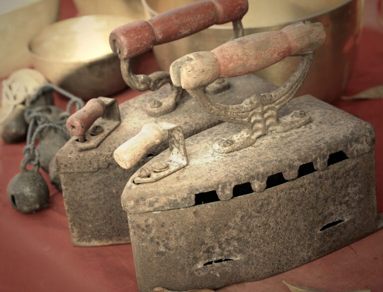 How to Identify & Value Antique Sad Irons (With Rare Types)