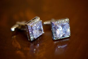 Antique Cufflinks Identification and Values (Expert's Guide)