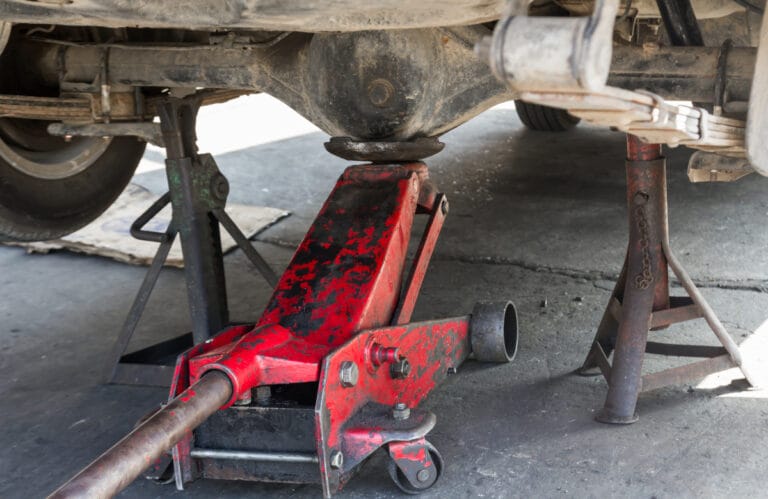 Antique Car Jack Value & Identification (Guide with Types)