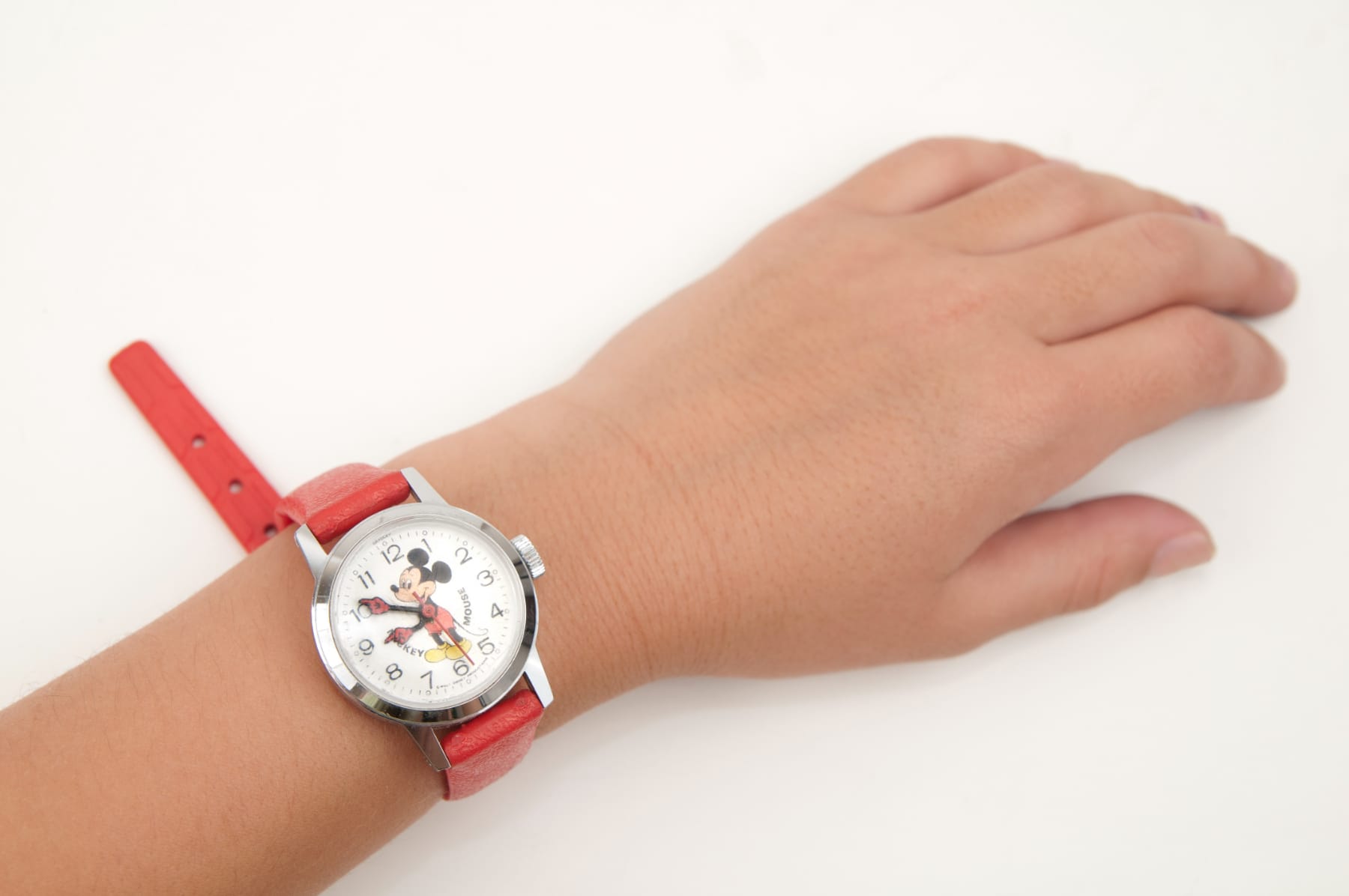 Vintage Mickey Mouse Watch Value & Identification Guide