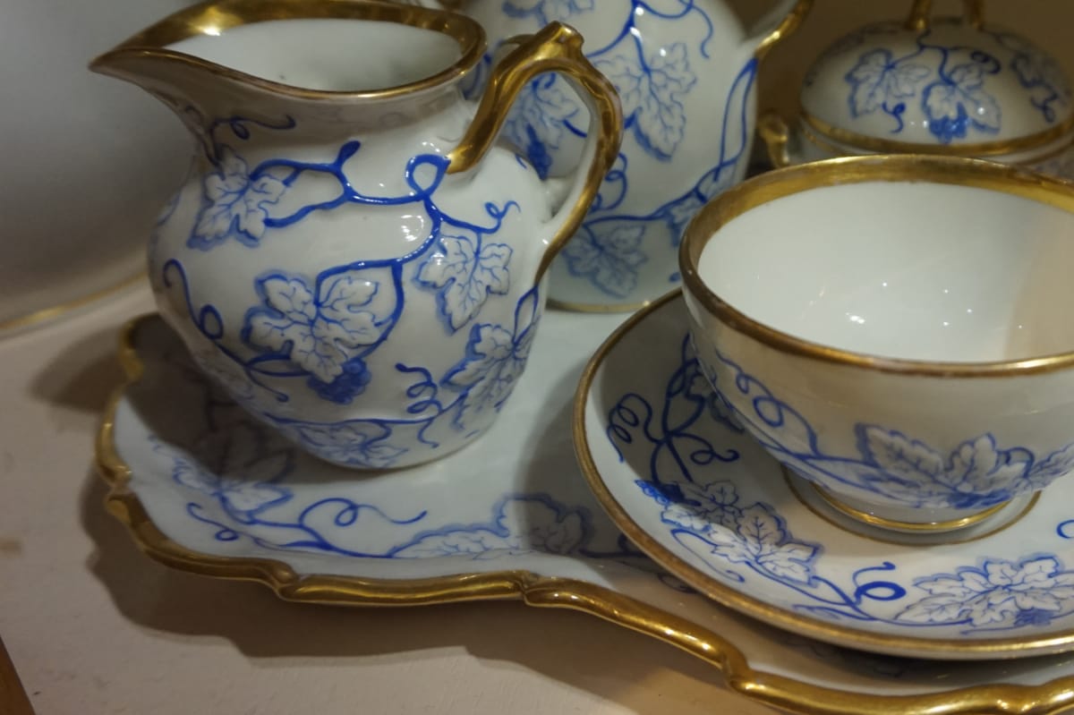 Antique China Patterns Identification & Value (Full Guide)