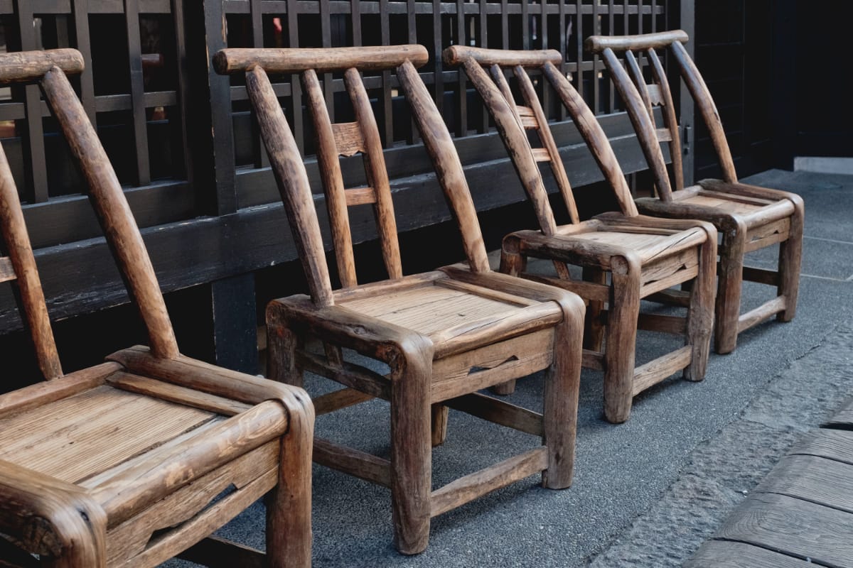 Antique Chairs Value & Identification Guide (With Rare Styles)