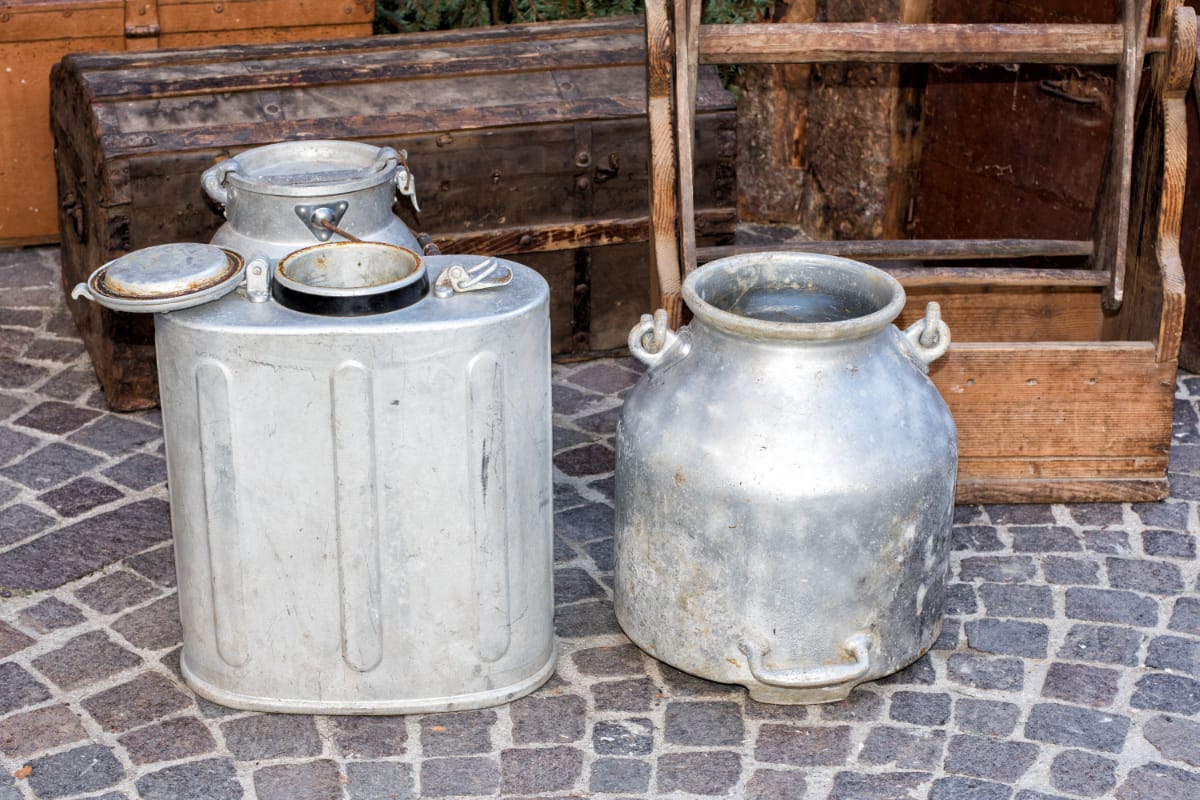 Old Antique Milk Cans Value & Dating Guide (Types & Marks)