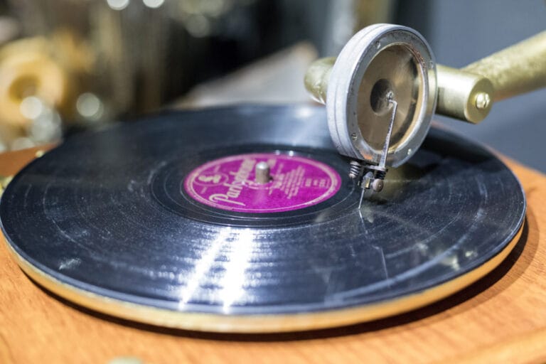 Old Vinyl Records Value (With Rare Records Worth Money)
