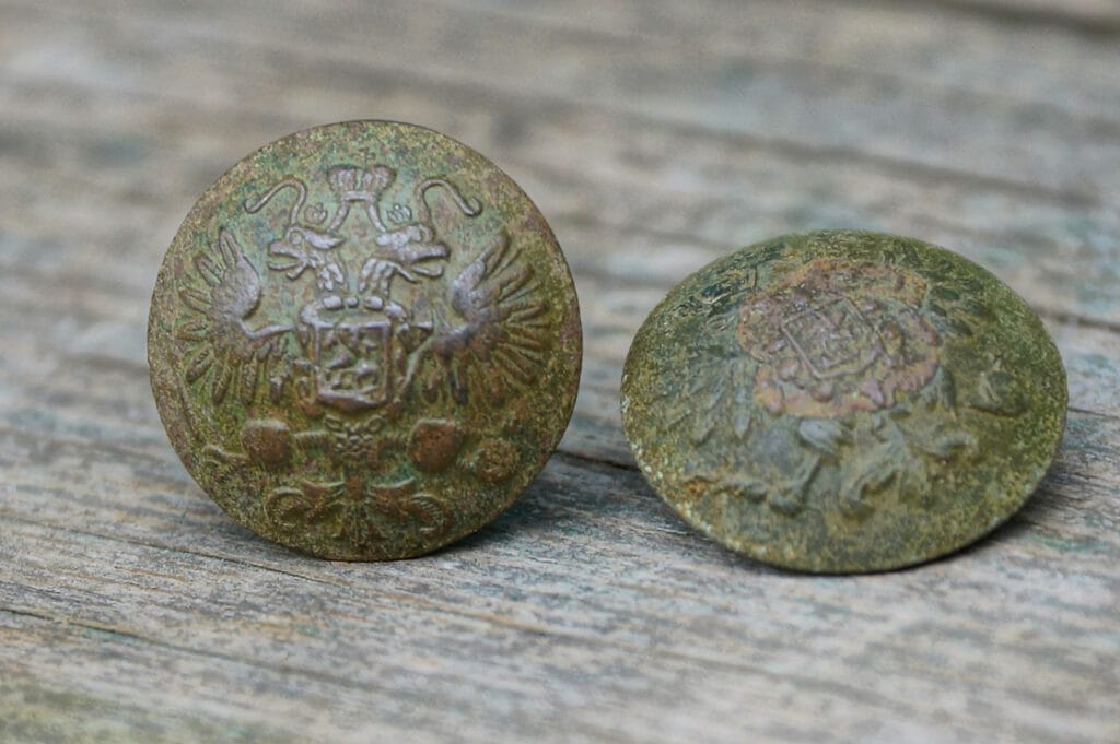 18 Most Valuable Antique Buttons That Are Worth a Fortune