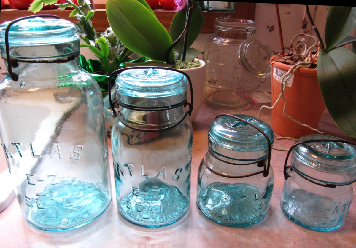 Atlas Mason Jars: Value & Dating Guide (With Rare Finds)
