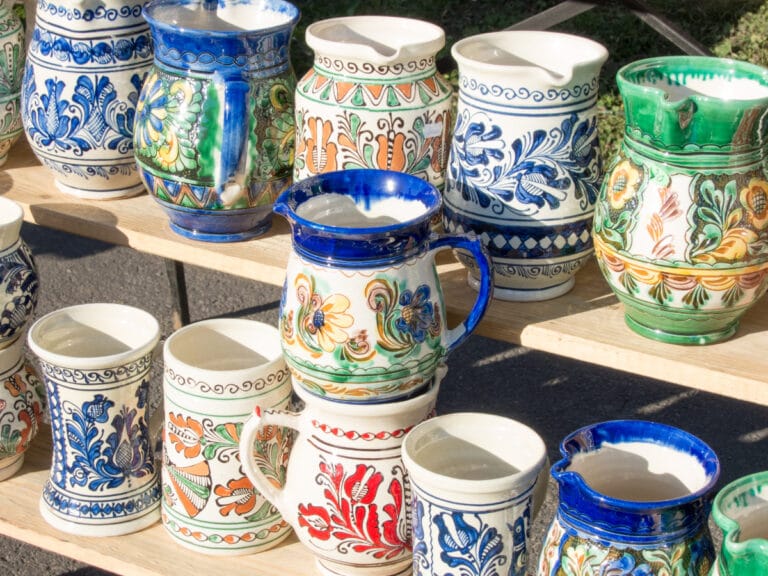 Royal Vienna Porcelain Marks Guide (Beehive Marks & Values)