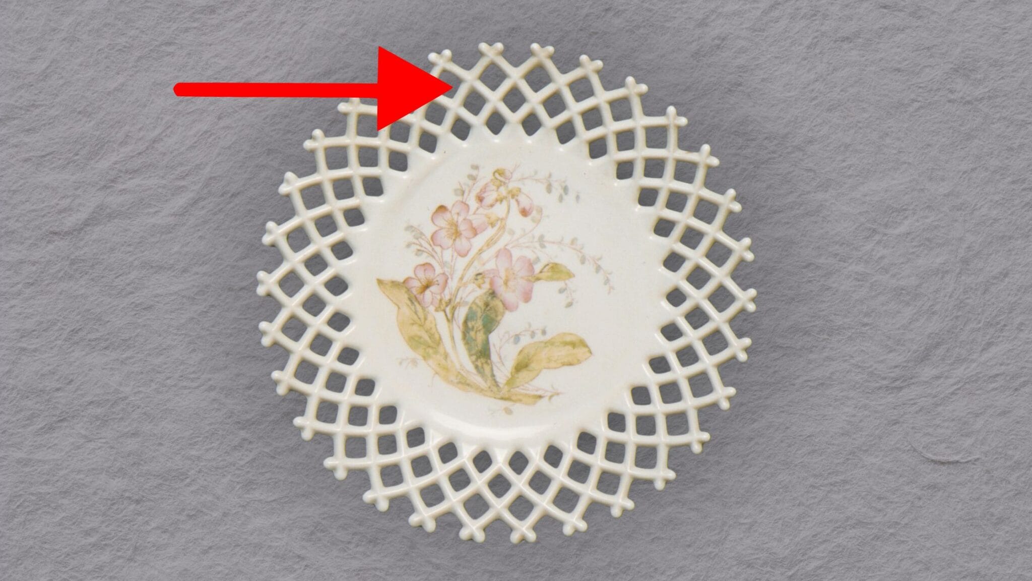 31 Antique Dishes Over 100 Years Old That Put Modern Designs to Shame