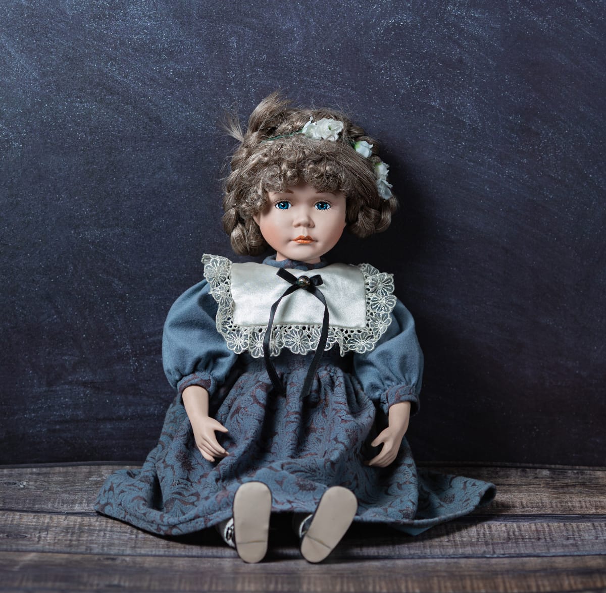 13 Super Rare Antique Porcelain Dolls Worth Finding (& Tips to Identify ...